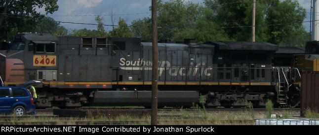 UP 6404, ex-SP, conductor's side